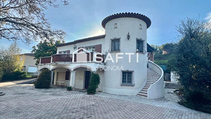 Maison à vendre - Grasse, Magagnosc, Saint-Mathieu - 9 pièces - 6 chambres