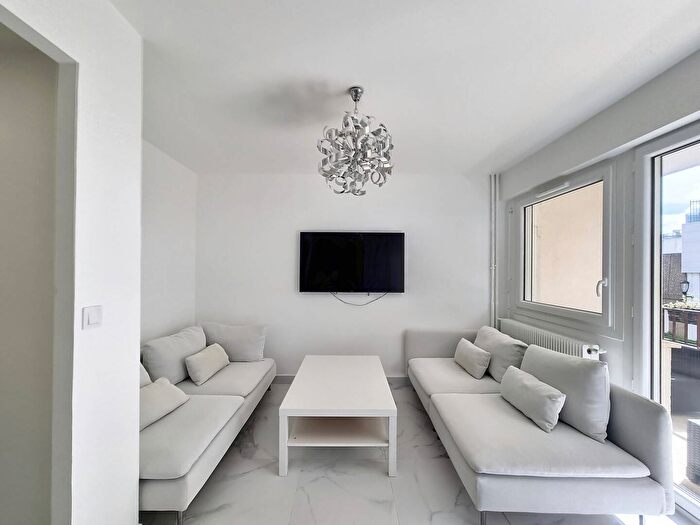 Appartement à louer - Vaillant-Sembat, Boulogne-Billancourt - 2 pièces - 1 chambre