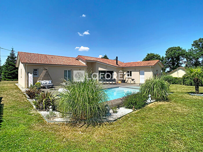 Veyrac : Maison 6 pièces à vendre