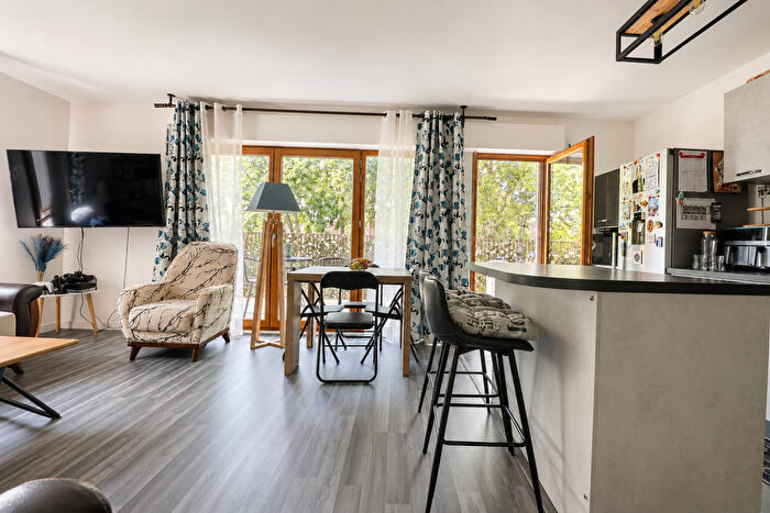 Saint-Denis, Sémard, Delaune, Guynemer : Appartement 3 pièces à vendre