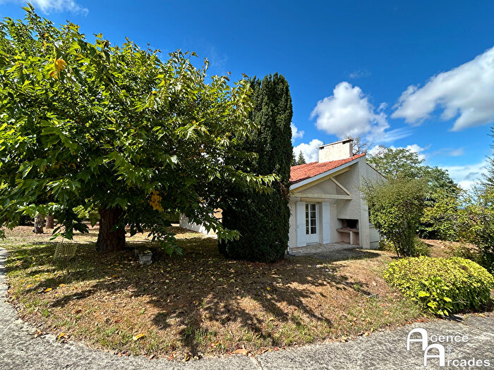 Maison à vendre - Saint-Sulpice-et-Cameyrac - 6 pièces - 4 chambres