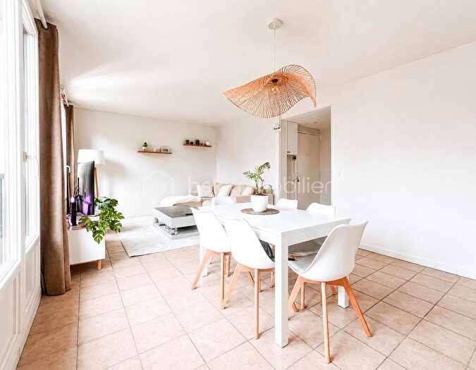 Appartement 3 pièces à vendre - Brie-Comte-Robert, Leclerc, Verdun