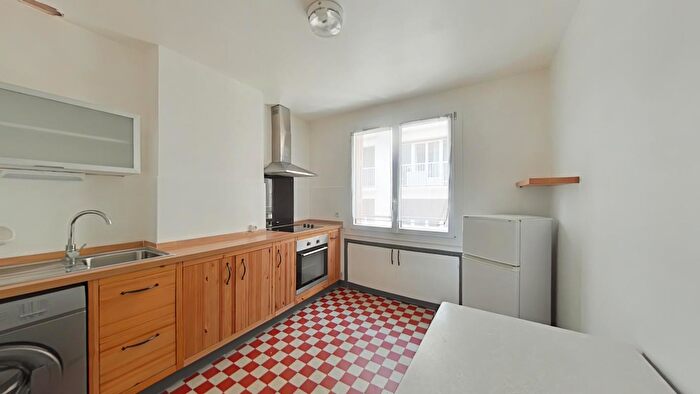 Appartement à louer - Saint-Étienne, Saint-Roch, Vivaraize, Valbenoite, Centre Deux - 2 pièces - 1 chambre