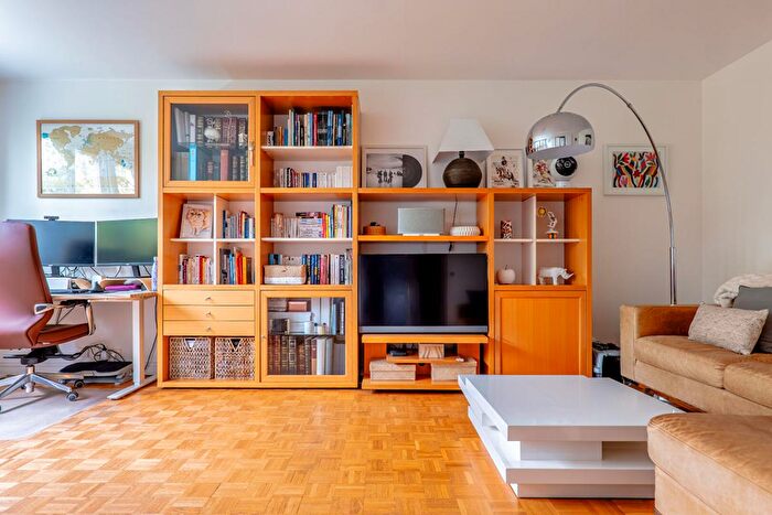Appartement 4 pièces à vendre à Sèvres, Les Bruyères