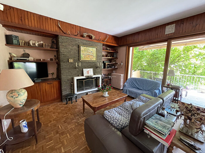 Maison 8 pièces à Bagnères-de-Luchon, à vendre