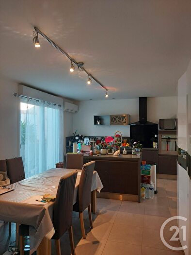 Maison 4 pièces à Narbonne, Egassieral, à louer