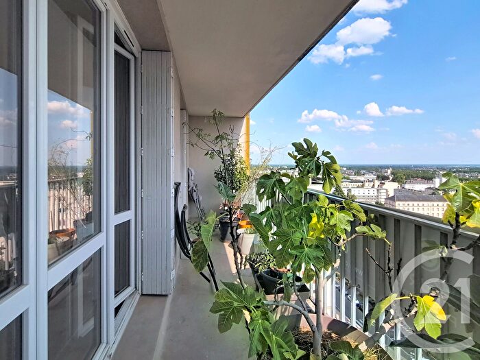 Orléans, Gare : Appartement 2 pièces à vendre