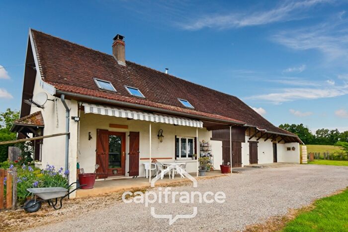 Sens-sur-Seille : Maison 4 pièces à vendre