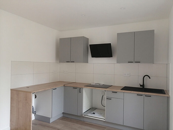 Maison 4 pièces à louer à Peujard
