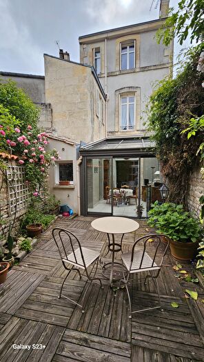 Maison 7 pièces à Niort, Centre-ville, à vendre