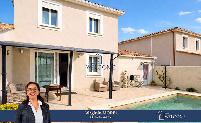 Maison à vendre - Milhaud - 4 pièces - 3 chambres