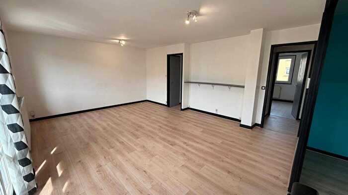 Appartement à louer - Grand Charran-Faventines, Valence - 3 pièces - 2 chambres