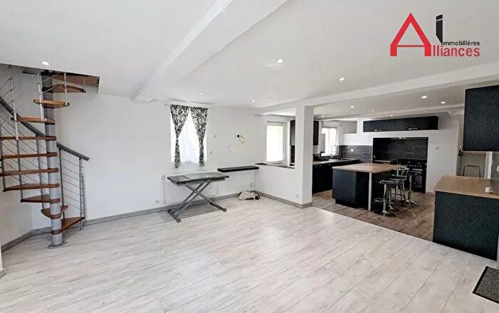 Maisons à vendre et appartements à louer - 3