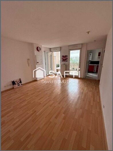 Appartement à vendre - Gennevilliers, Les Grésillons - 3 pièces - 2 chambres