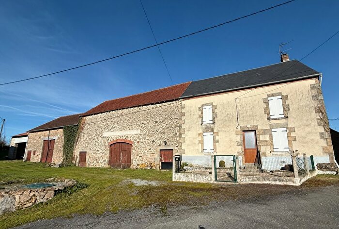 Maison 4 pièces à vendre à Bussière-Dunoise
