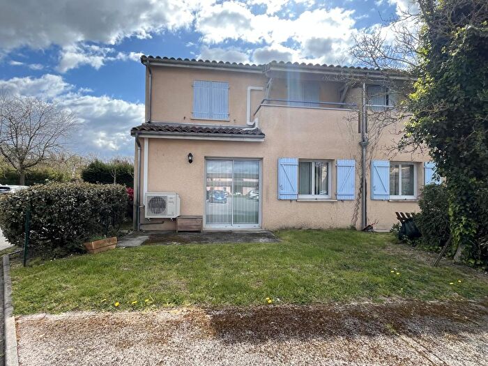 Appartement à louer - Lherm - 3 pièces - 2 chambres