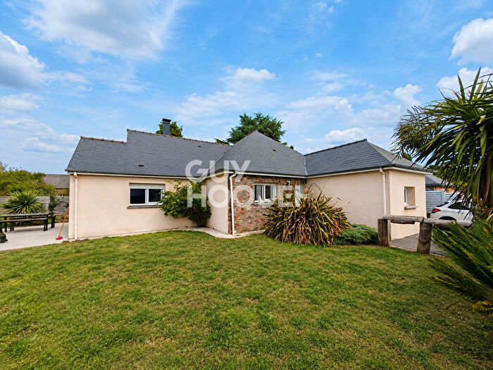 Maison 5 pièces à Saint-Pierre-de-Plesguen, à vendre