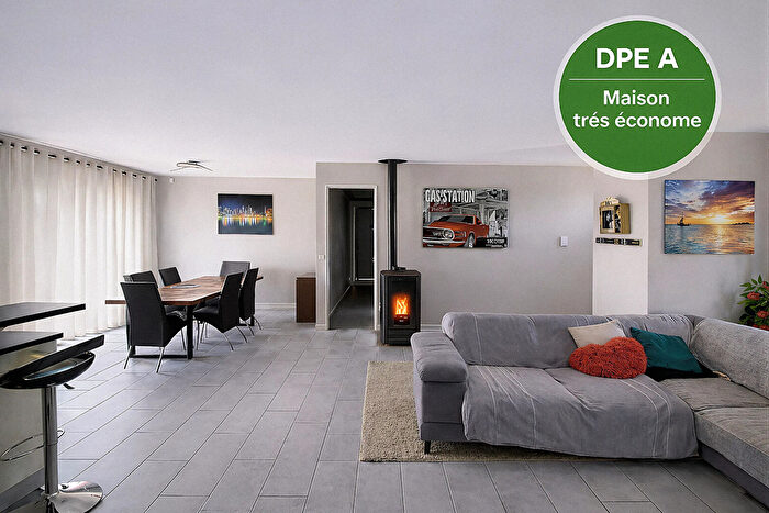 Maison à vendre - Lavit - 5 pièces - 4 chambres