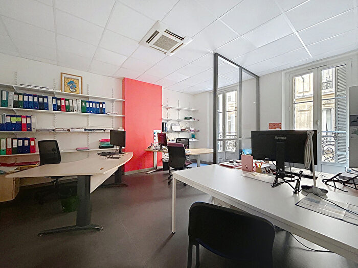 Marseille 6ème, Palais de Justice : Appartement 15 pièces à vendre