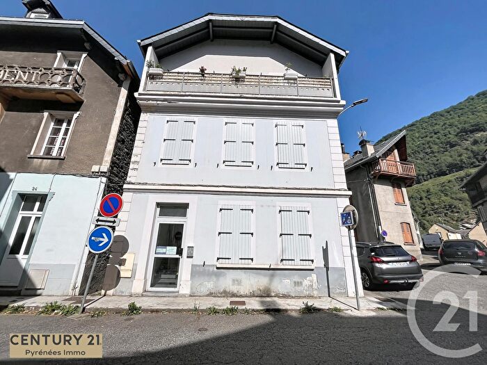 Maison 10 pièces à Bagnères-de-Luchon, à vendre
