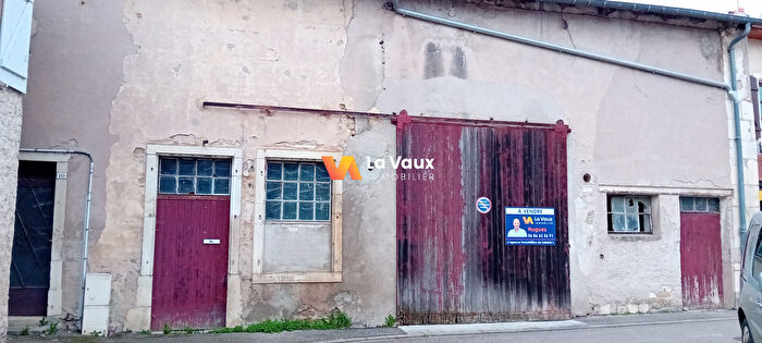 Maison à vendre - Pulligny - 4 pièces - 3 chambres