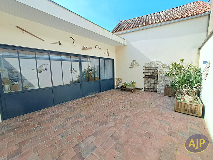 Maison à vendre - La Garnache - 4 pièces - 2 chambres