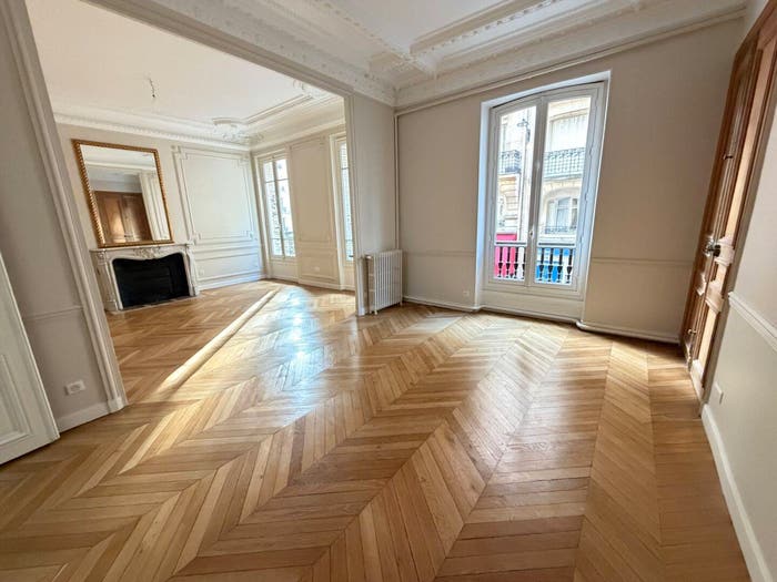 Courcelles-Wagram, Paris 17ème arrondissement : Appartement 5 pièces à louer