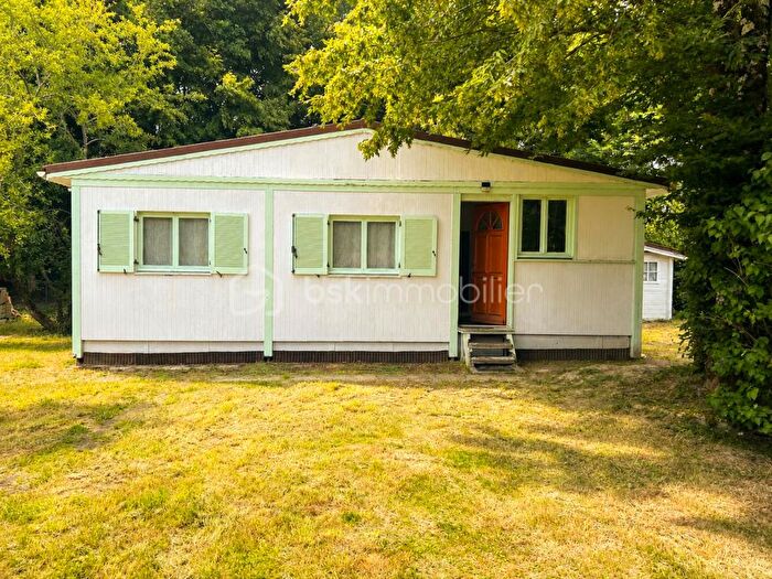 Égriselles-le-Bocage : Maison 3 pièces à vendre