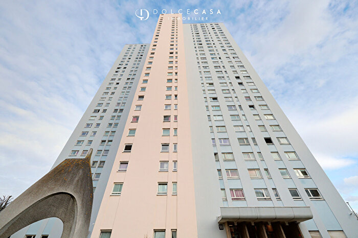 Appartement à vendre - Paris e , Porte de la Chapelle, Charles Hermite, Evangile - 4 pièces - 4 chambres