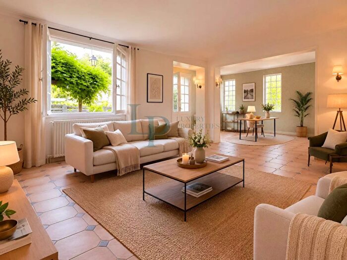 Fontenay-le-Fleury, Chapelle Saint-Jean : Maison 10 pièces à vendre