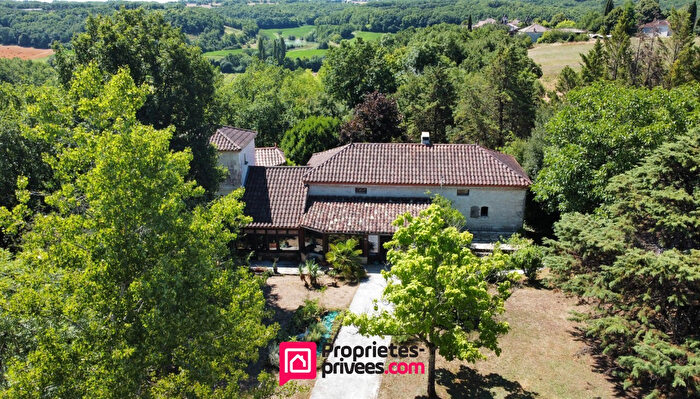 Maison à vendre - Belmontet - 18 pièces - 11 chambres