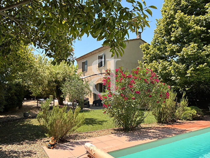 Maison 4 pièces à L'Isle-sur-la-Sorgue, à vendre