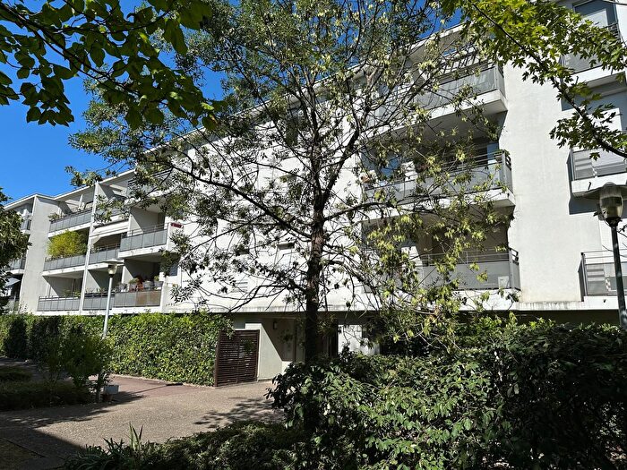 Appartement à vendre - Vaulx-en-Velin, Vaulx en Velin Sud - 3 pièces - 2 chambres