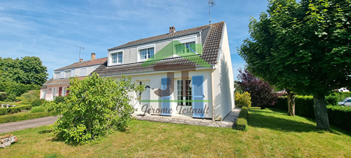 Maison 5 pièces à Châteaudun, à vendre