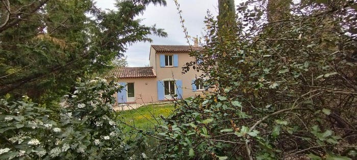 Maison 5 pièces à louer à Peyriere, Pertuis