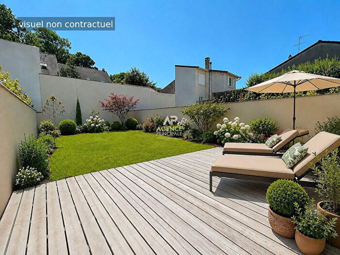 Maison 7 pièces à Chaville, Ursine, à vendre