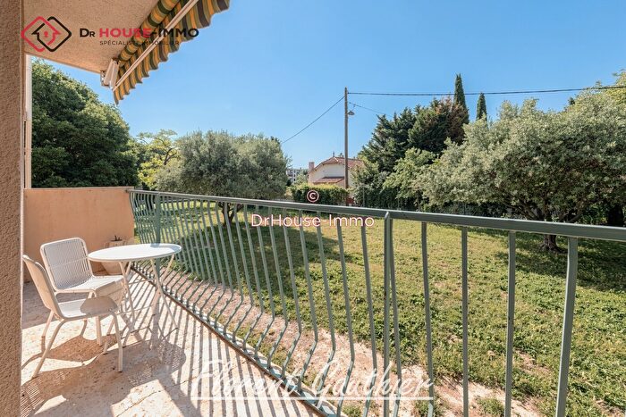 Appartement 5 pièces à vendre - Aix-en-Provence, Saint-Donat, Les Platanes