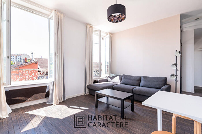 Appartement 2 pièces à vendre à Lyon 9ème, Vaise, Rochecardon