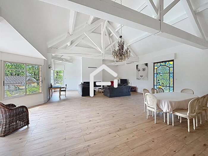 Maison 9 pièces à Portet-sur-Garonne, à vendre