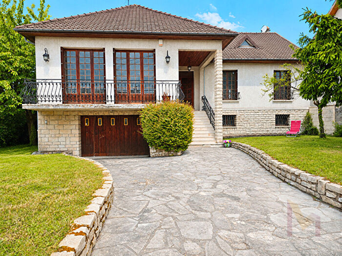 Neuilly-Plaisance, Bel Air, Clémenceau, Carnot - Maison 6 pièces à vendre