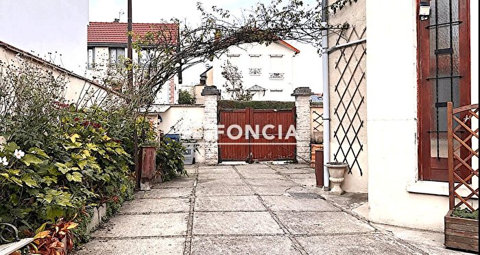 Maison à vendre - Versailles, Porchefontaine - 6 pièces - 4 chambres