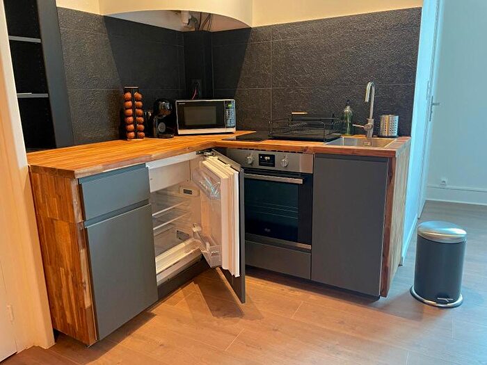 Appartement à louer - Saint-Étienne, Jacquard, Préfecture - 2 pièces - 1 chambre