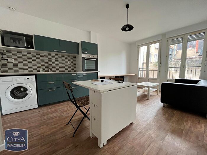 Appartement 2 pièces à Bourges, Centre-ville, Charlet, Lahitolle, Pignoux, Sembat, à louer
