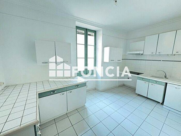 Appartement 2 pièces à louer - Arènes, Nîmes