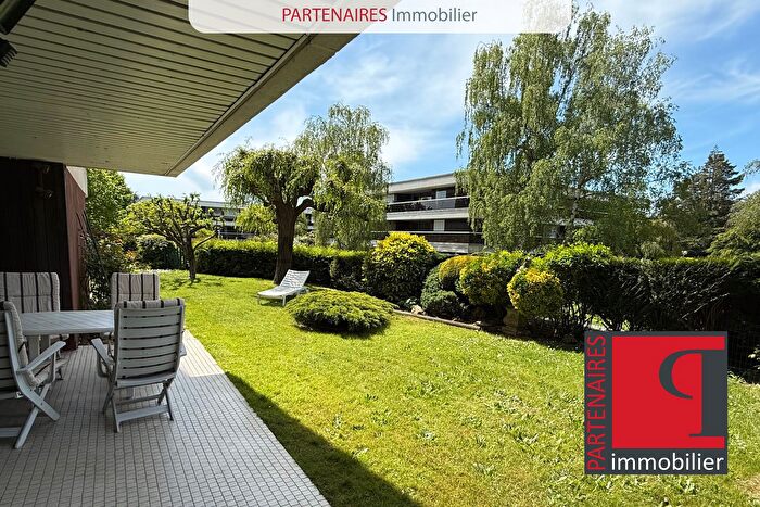 Appartement 4 pièces à Rocquencourt, à vendre