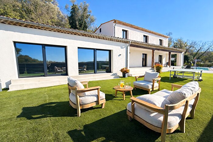 Maison 7 pièces à vendre - Tourrettes-sur-Loup