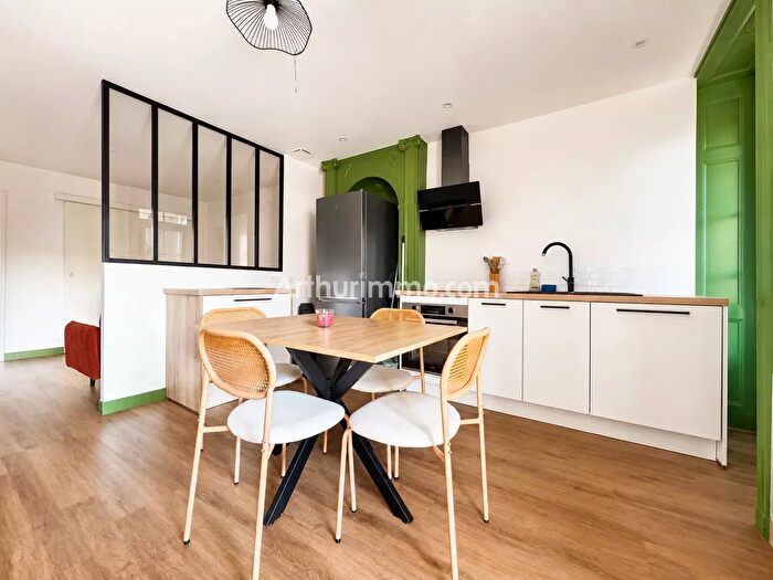 Appartement 2 pièces à louer à Lons-le-Saunier, Gare, Préfecture, Salines