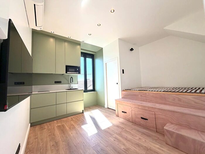 Appartement à louer - Bergerac, Les Bories, Salvette, Les Versannes, Gala - 1 pièce