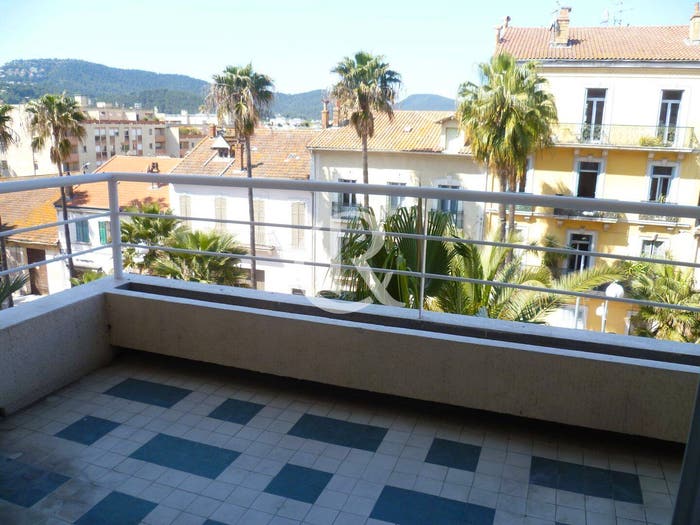 Appartement 4 pièces à louer à Hyères