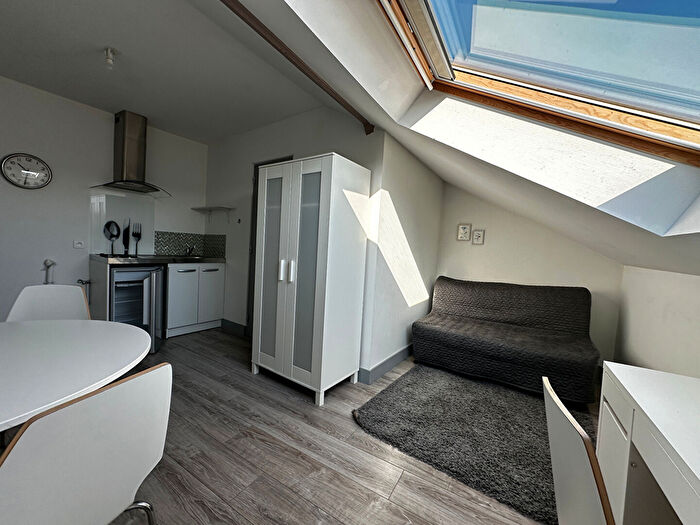 Appartement 1 pièce à louer à Reims, Sainte-Anne, Maison Blanche, Wilson